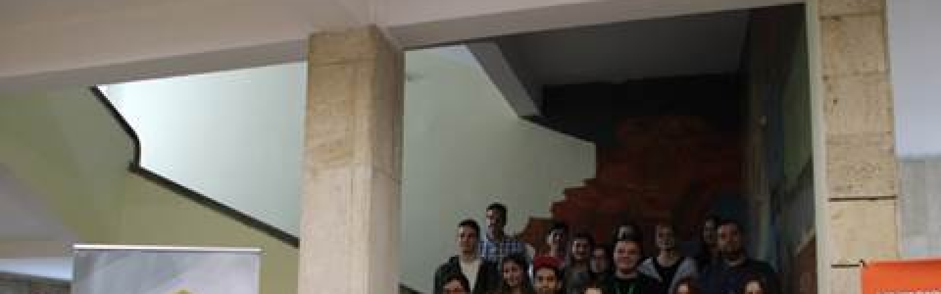 Награждаване на лауреатите в Първото училищно състезание за дизайн и ...